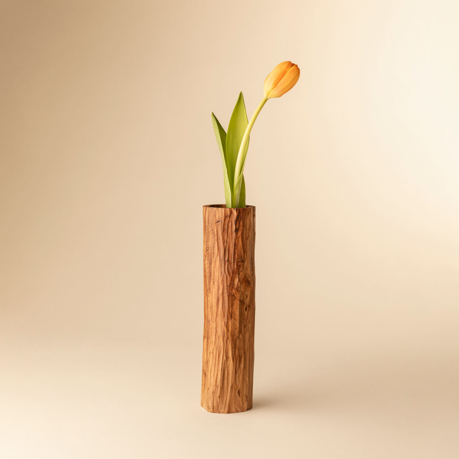 Single stem vase – Pierre Yovanovitch | Interior Architecture and Furniture
